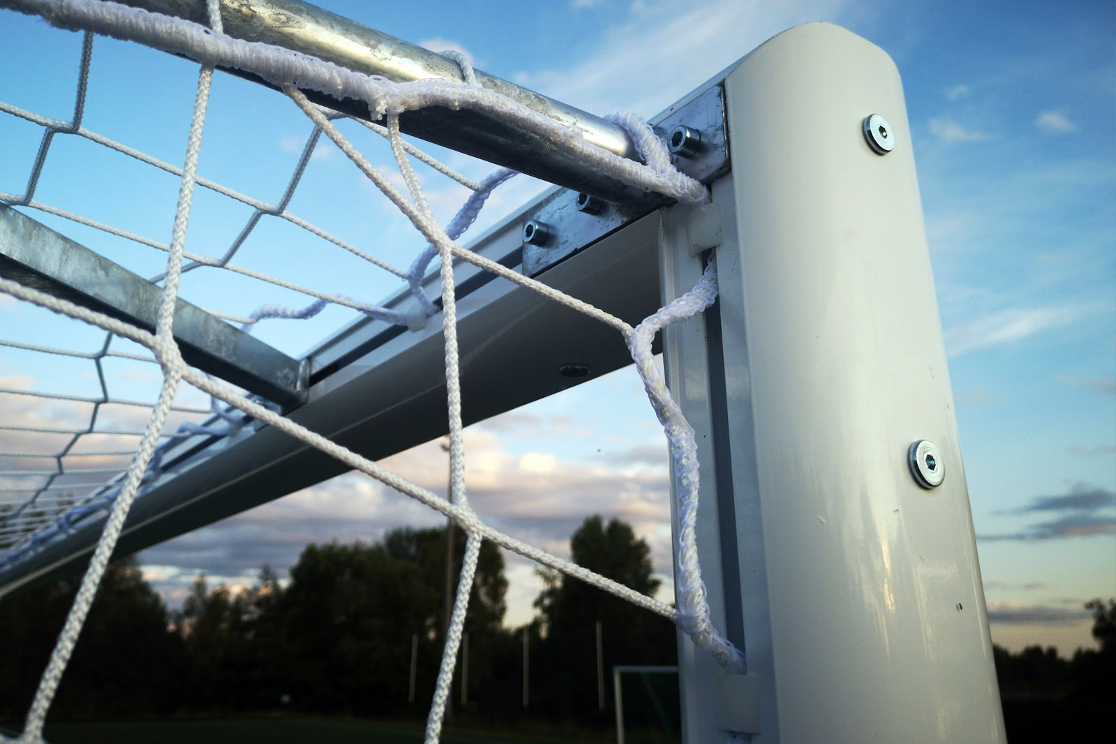 Jalkapallomaali 7,32x2,44m MTB siirtorenkailla - EN748 -hyväksytty ...